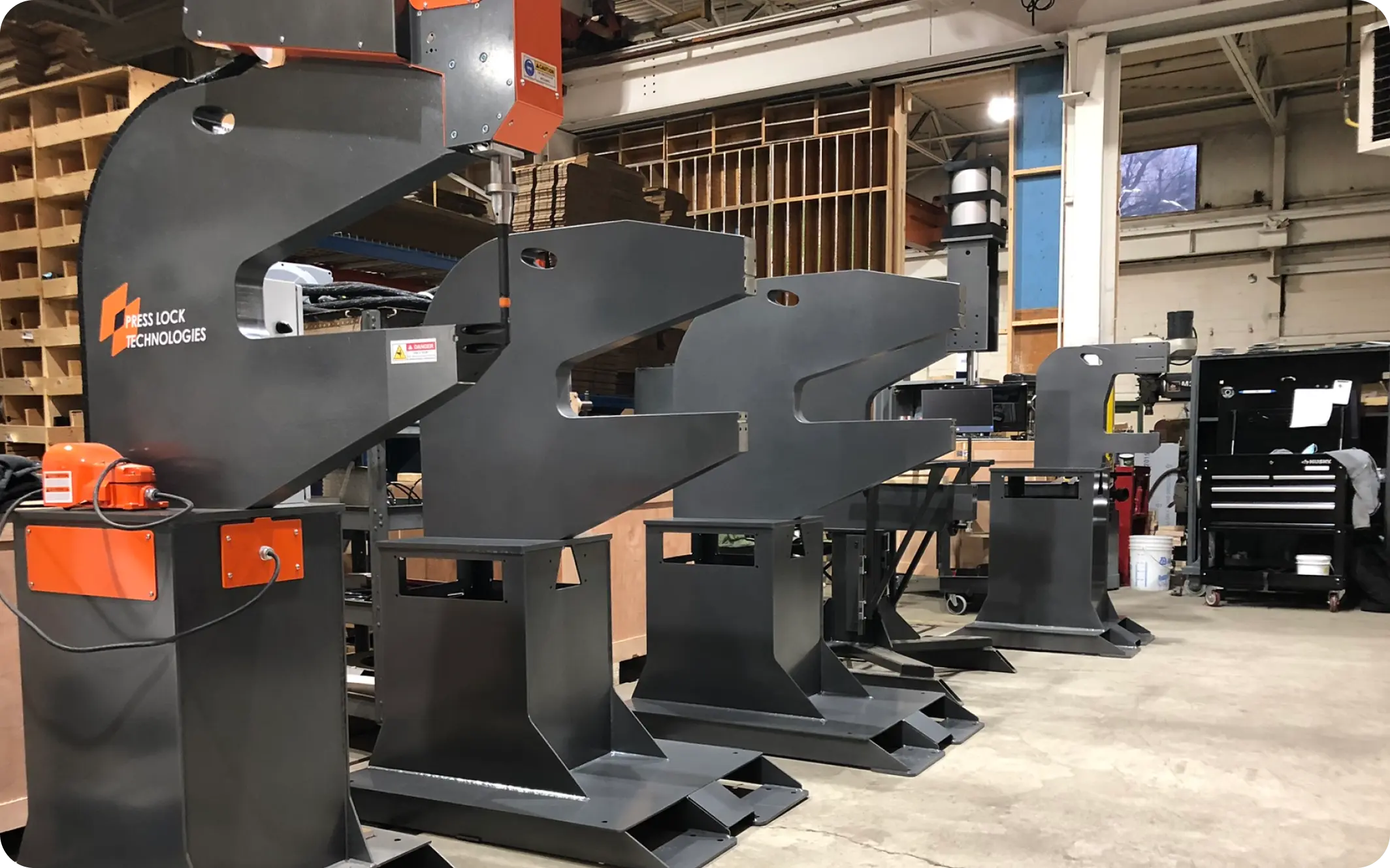 Floor-Mounted vs. Desktop vs. Portable Clinching Machines